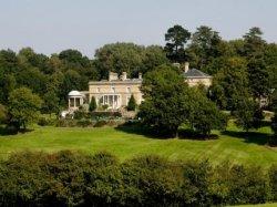 Ponsbourne Park, Cheshunt hotels